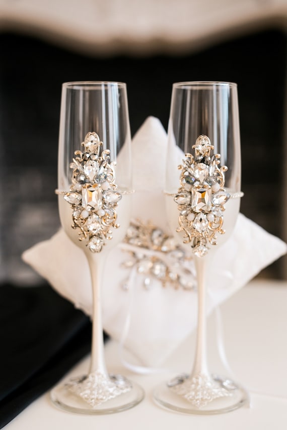 Wedding Glasses Wedding Flutes Toasting Glasses For Bride And Etsy