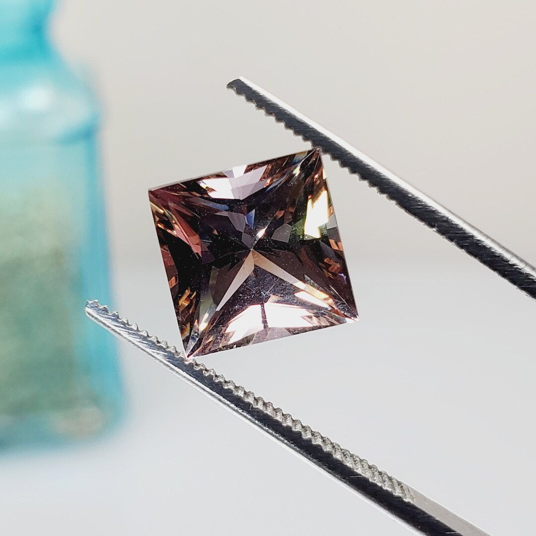 5.10ct Color-change Zandrite Pink to Green 10mm Square Princess Cut ...