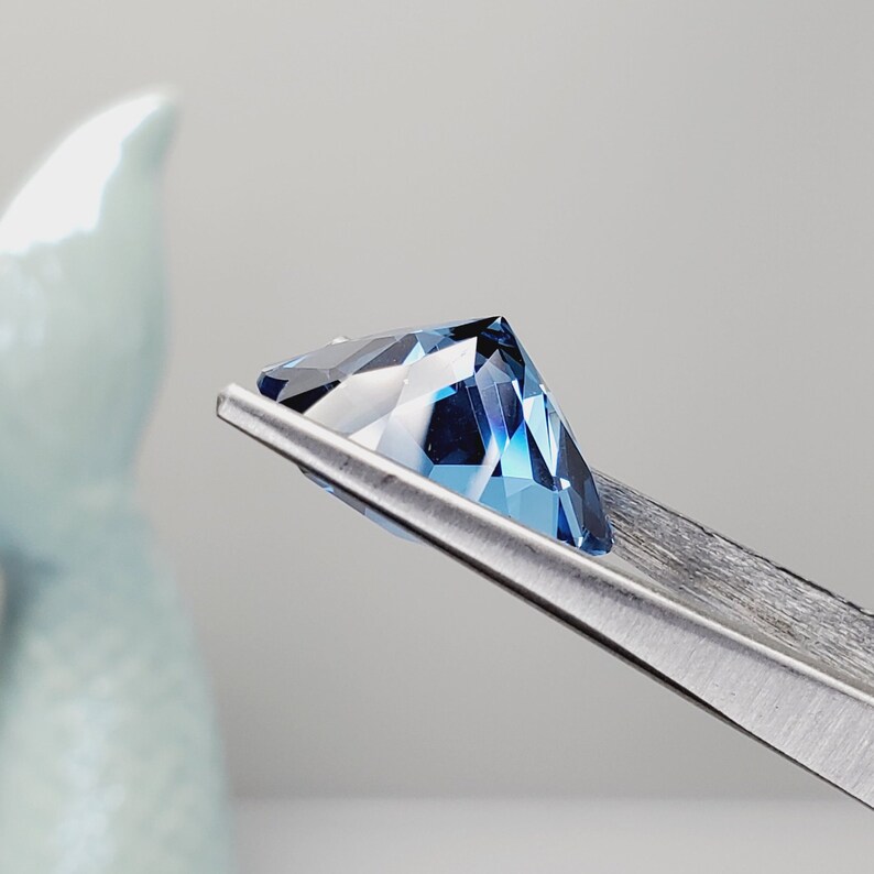33.85ct Lab Created Blue Spinel 20mm Flower Shape Fancy Cut Loose ...