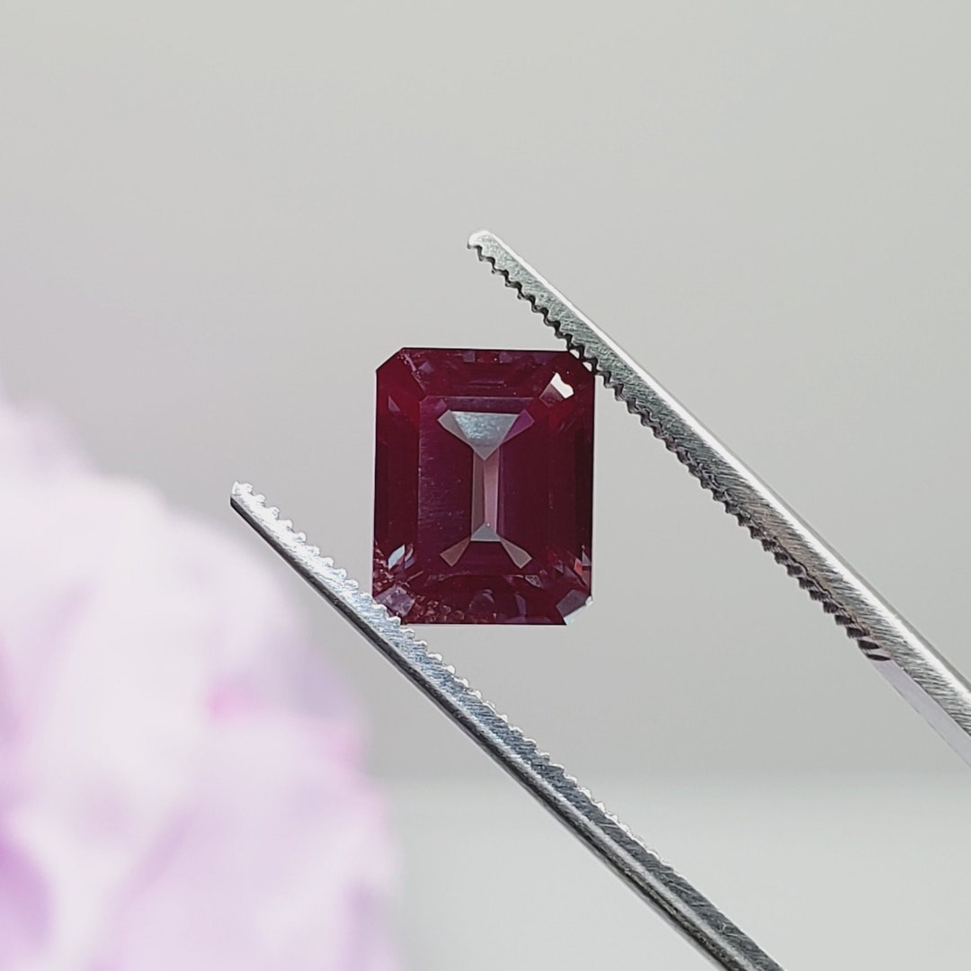 4.15ct Color-change Russian Lab Created Alexandrite 10x8mm Emerald ...