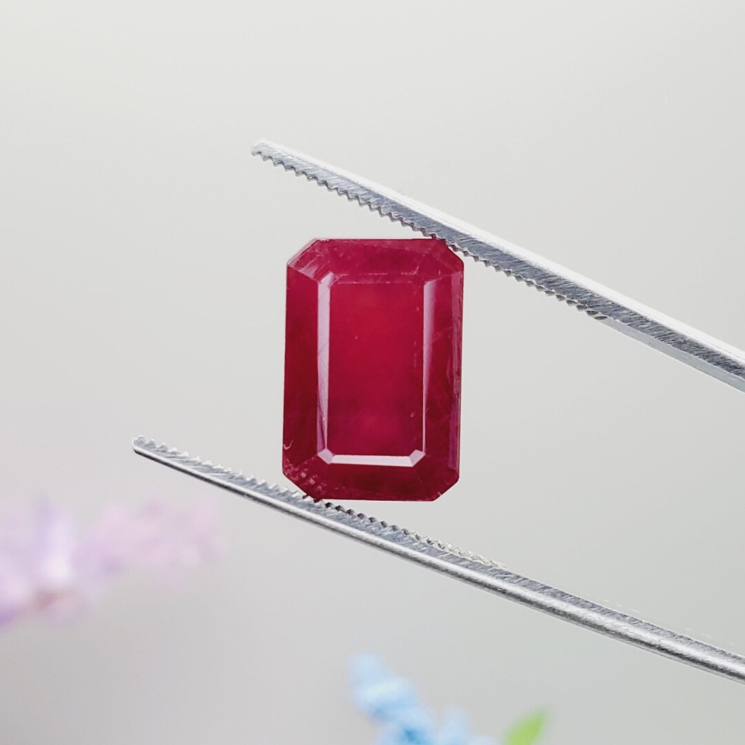 12.50ct Natural Ruby Fissure-filled 14x9.5mm Elongated Emerald Shape ...