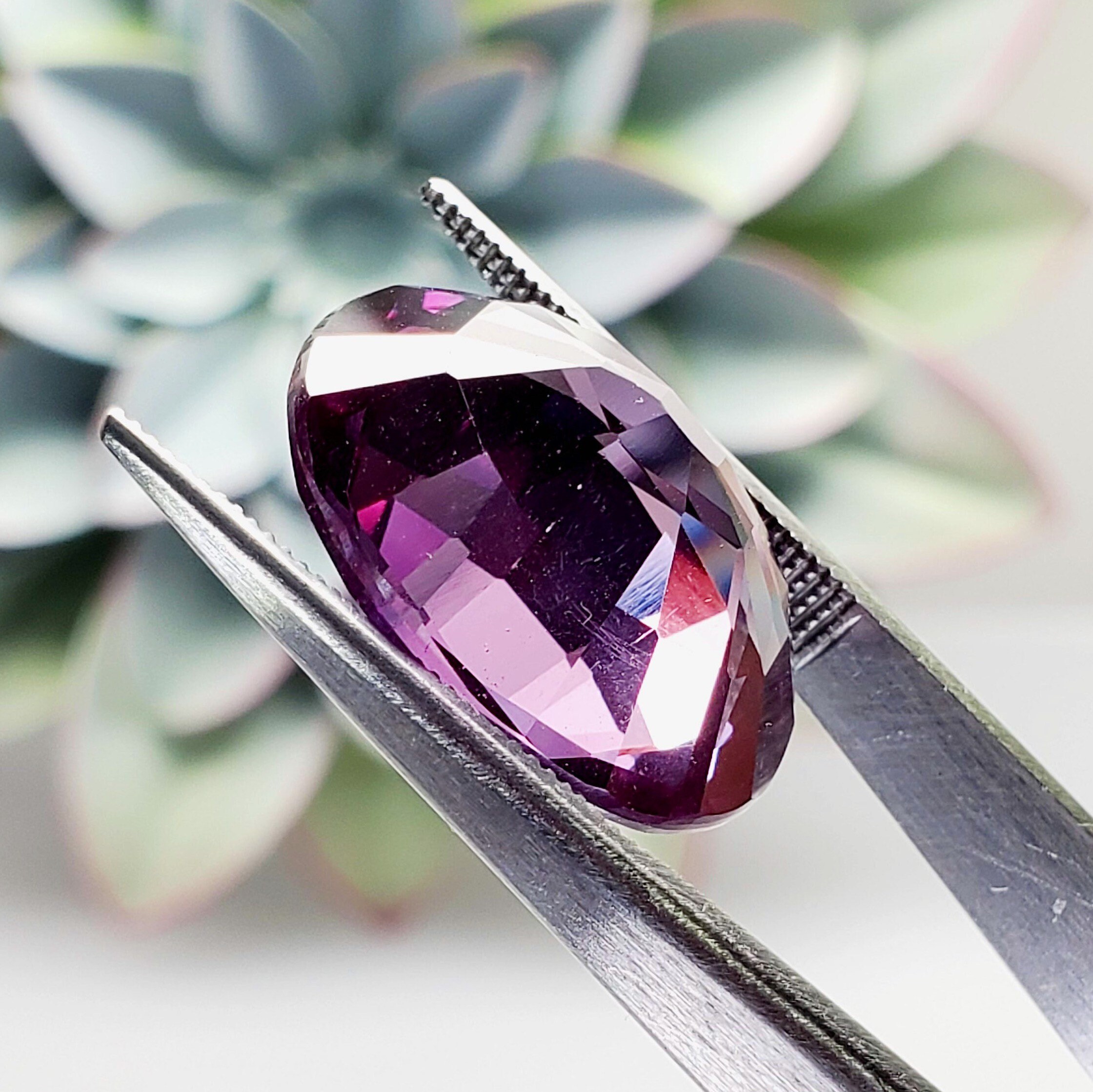 27.85ct Color-change Russian Lab Created Alexandrite 20x18mm Oval Loose ...