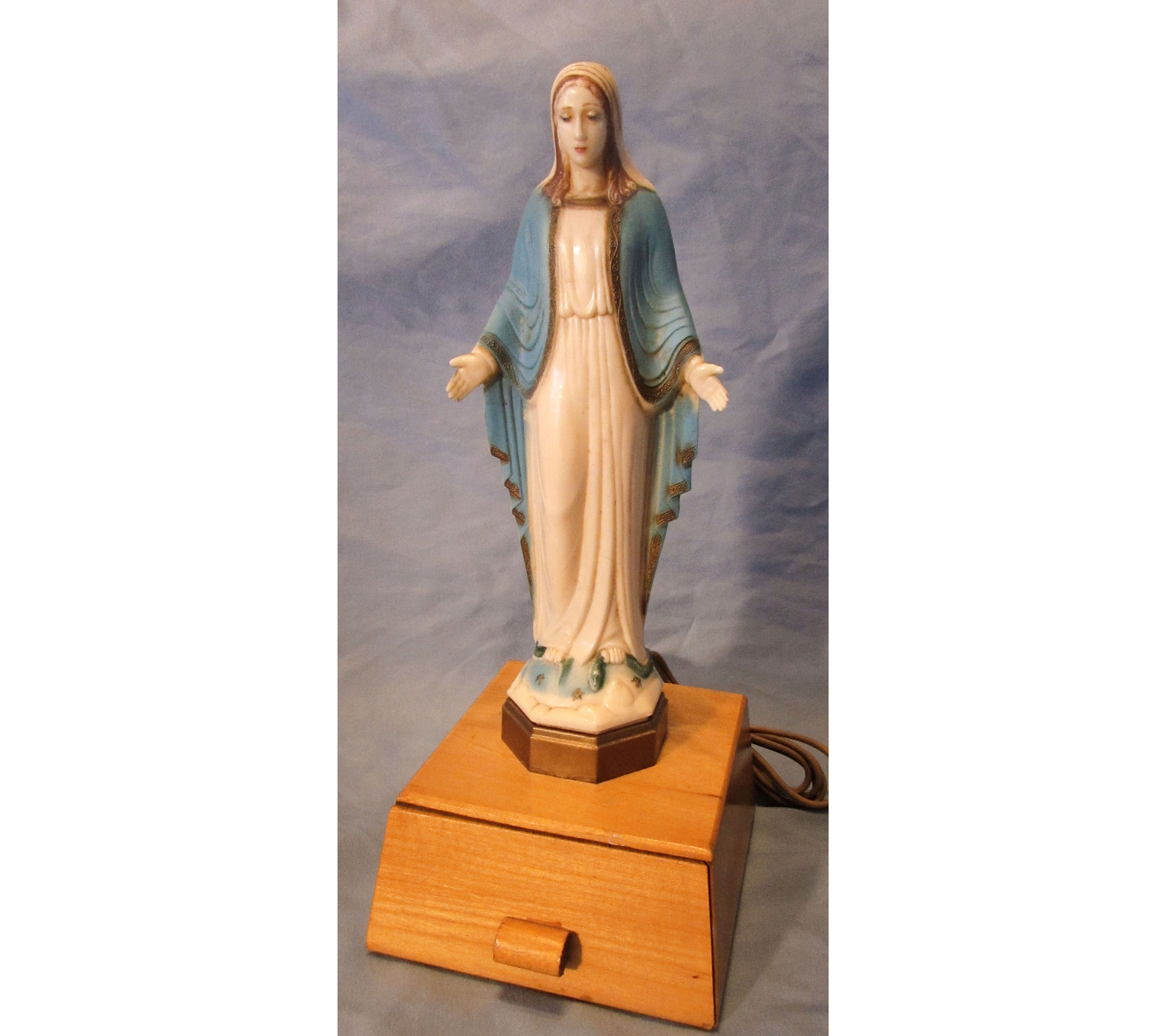 Vintage Virgin Mary, Music Box With Light on Wood Trinket Box Plays Ava ...