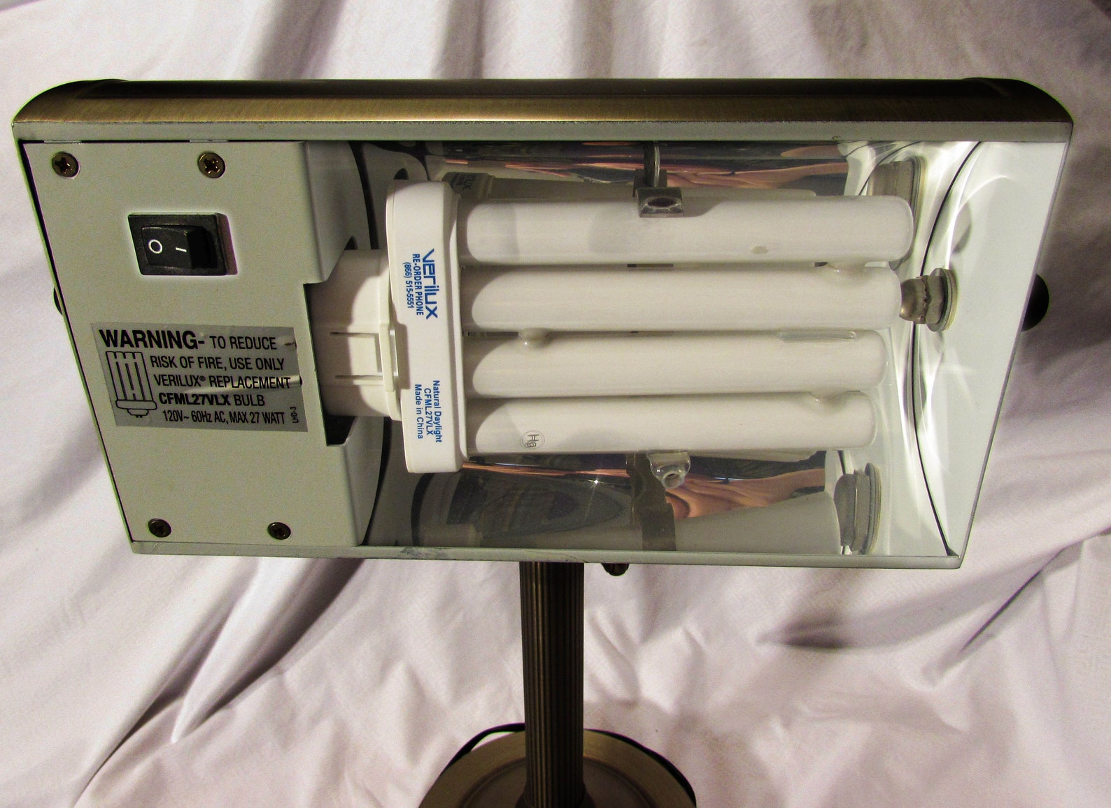 Verilux Princeton Desk Lamp, VD05, Full Spectrum Enhances Vision. Fully ...