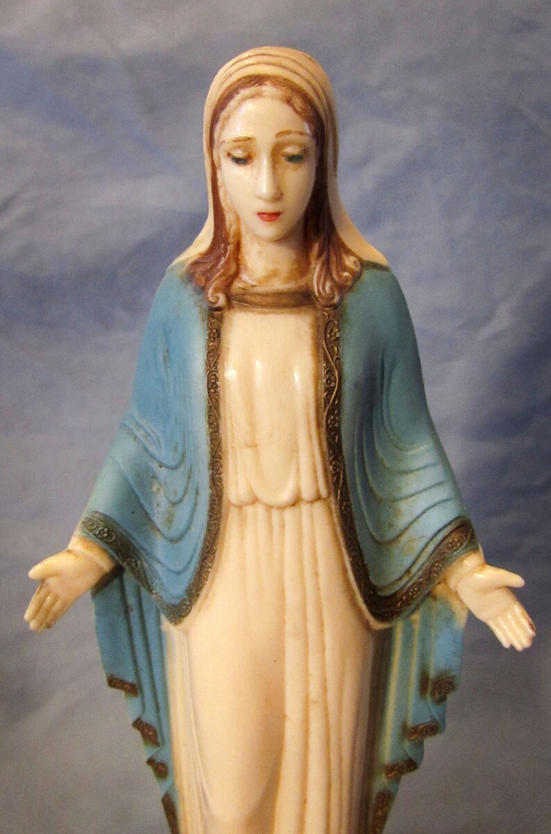Vintage Virgin Mary, Music Box With Light on Wood Trinket Box Plays Ava ...