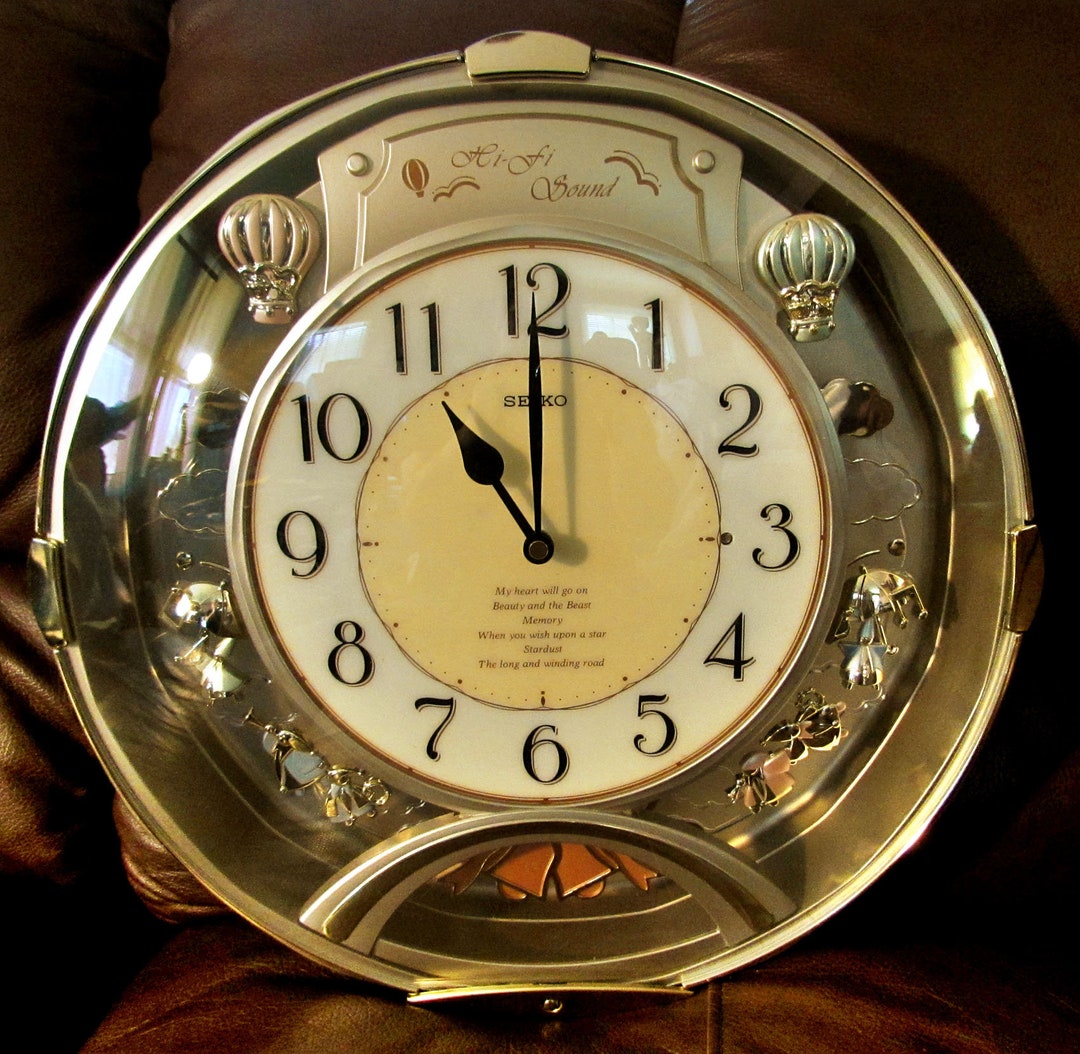 Vtg Seiko Pendulum Wall Clock Melodies in Motion Plays 6 Hi-fi Songs ...