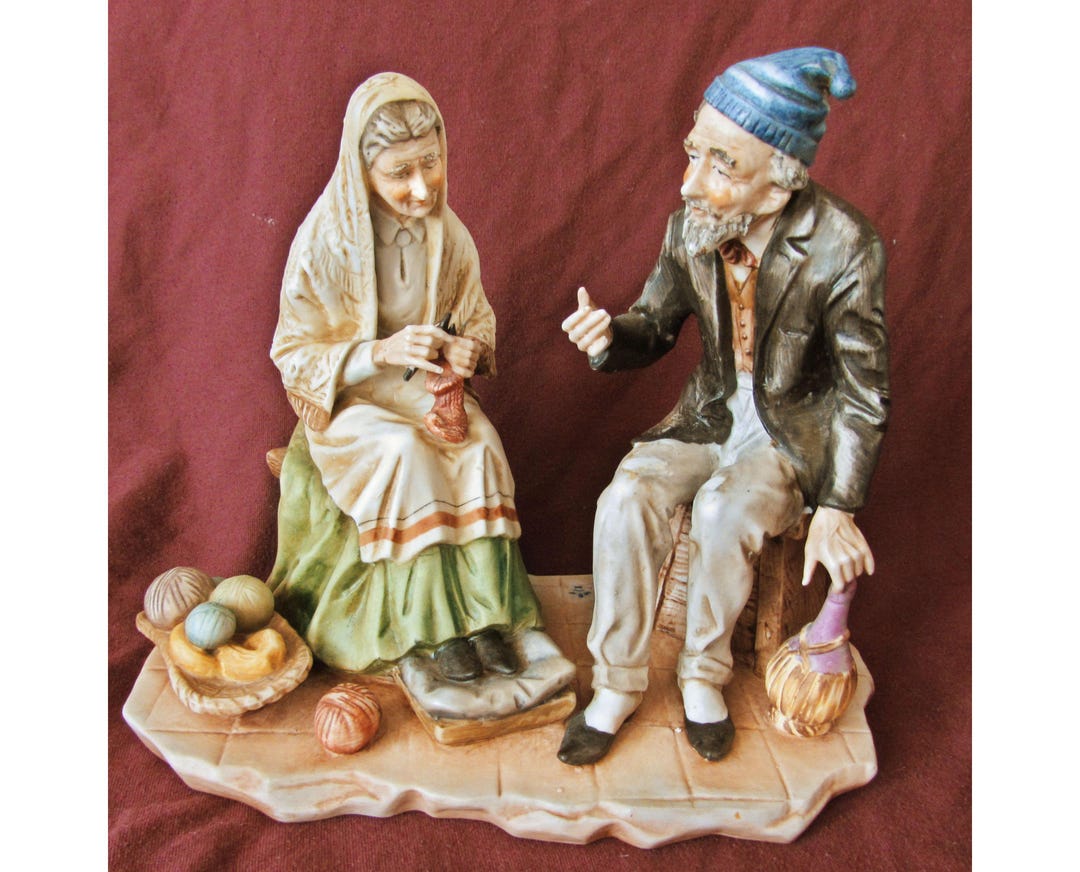Gorgeous Large Capodimonte Pucci Elderly Couple, Championship 2403 ...