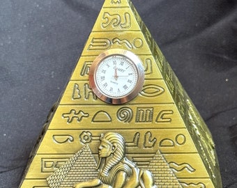 egypt clock with seconds
