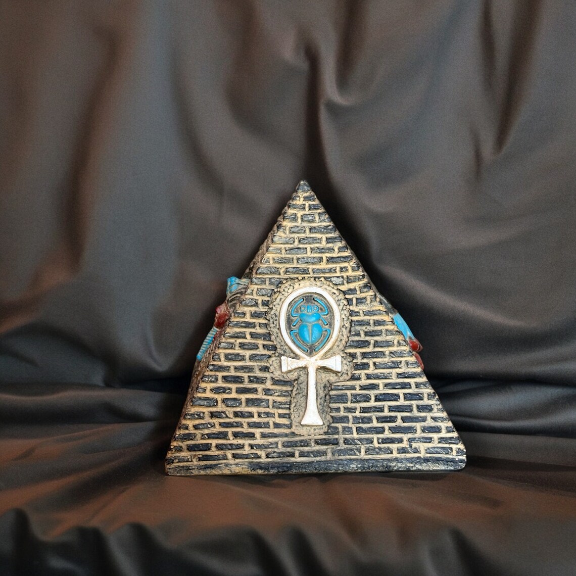 Pyramid of Giza Egyptian Pyramid Statue Symbol of Ancient Egypt Bastet ...
