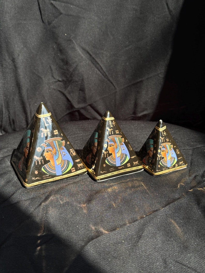 Great Pyramids of Giza Egyptian Pyramids Statue Three Pyramids of Khufu ...