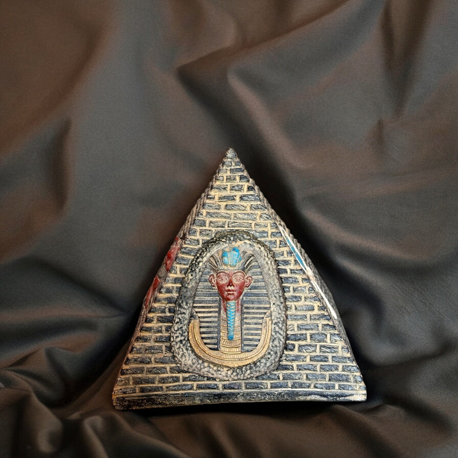 Pyramid of Giza Egyptian Pyramid Statue Symbol of Ancient Egypt Bastet ...