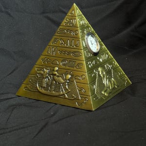 Pyramid Desk Clock Unique Symbol of Ancient Egypt Antique Egyptian ...
