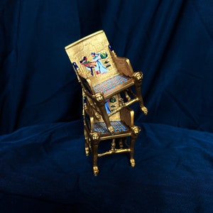 Gorgeous King Tutankhamun Throne - Museum Piece 2 Chairs Original Resin ...