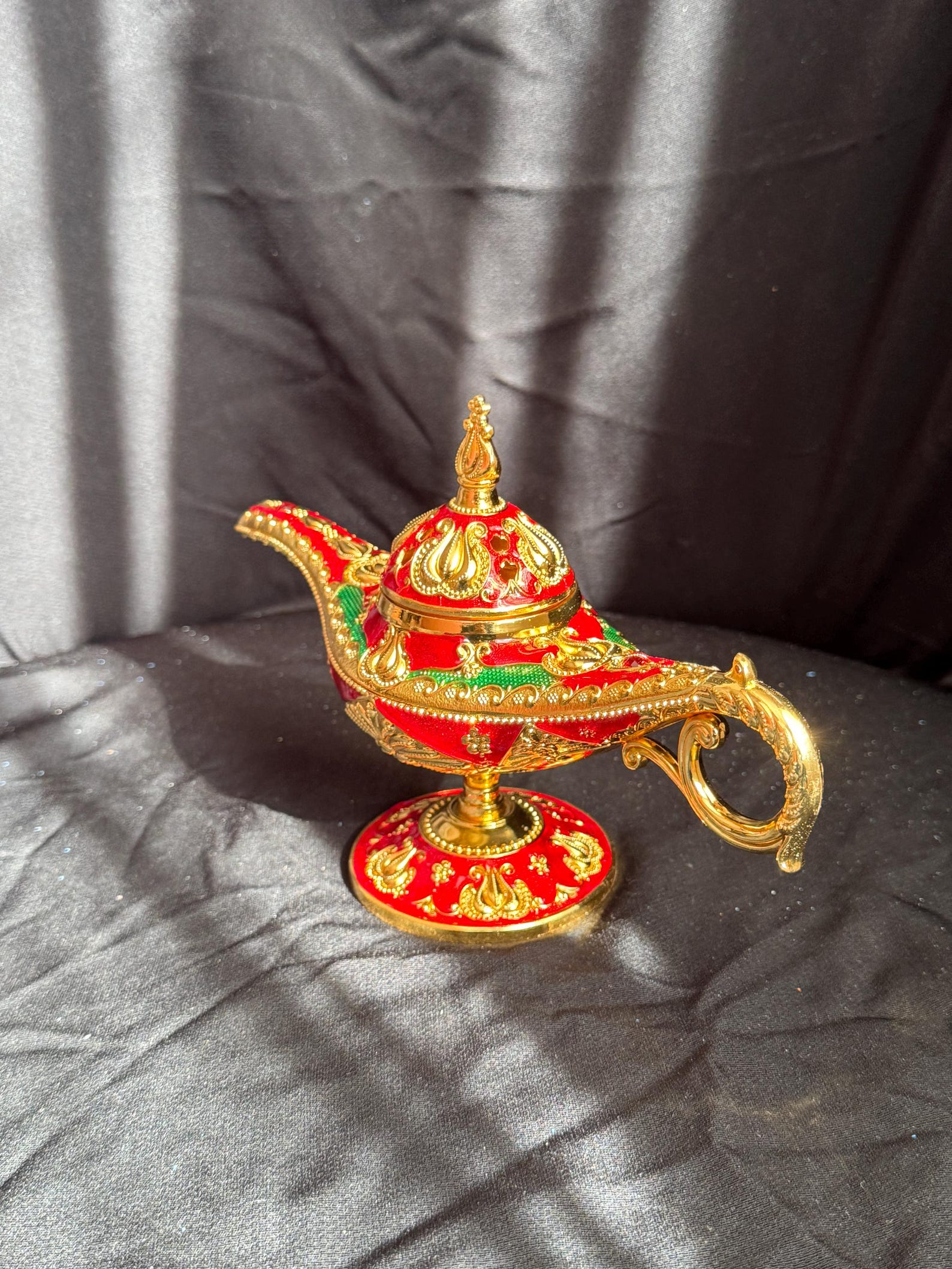 Egyptian Aladdin Lamp Golden Decorated Ornately Embossed Collection for ...