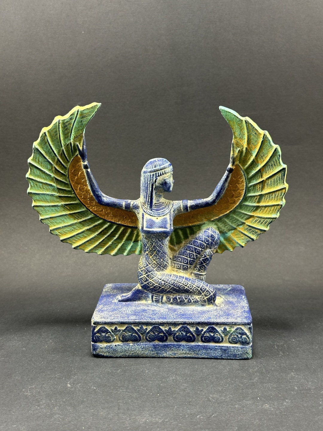 Ancient Egyptian Goddess Isis Unique Isis Staute Open Wings Sculpture ...