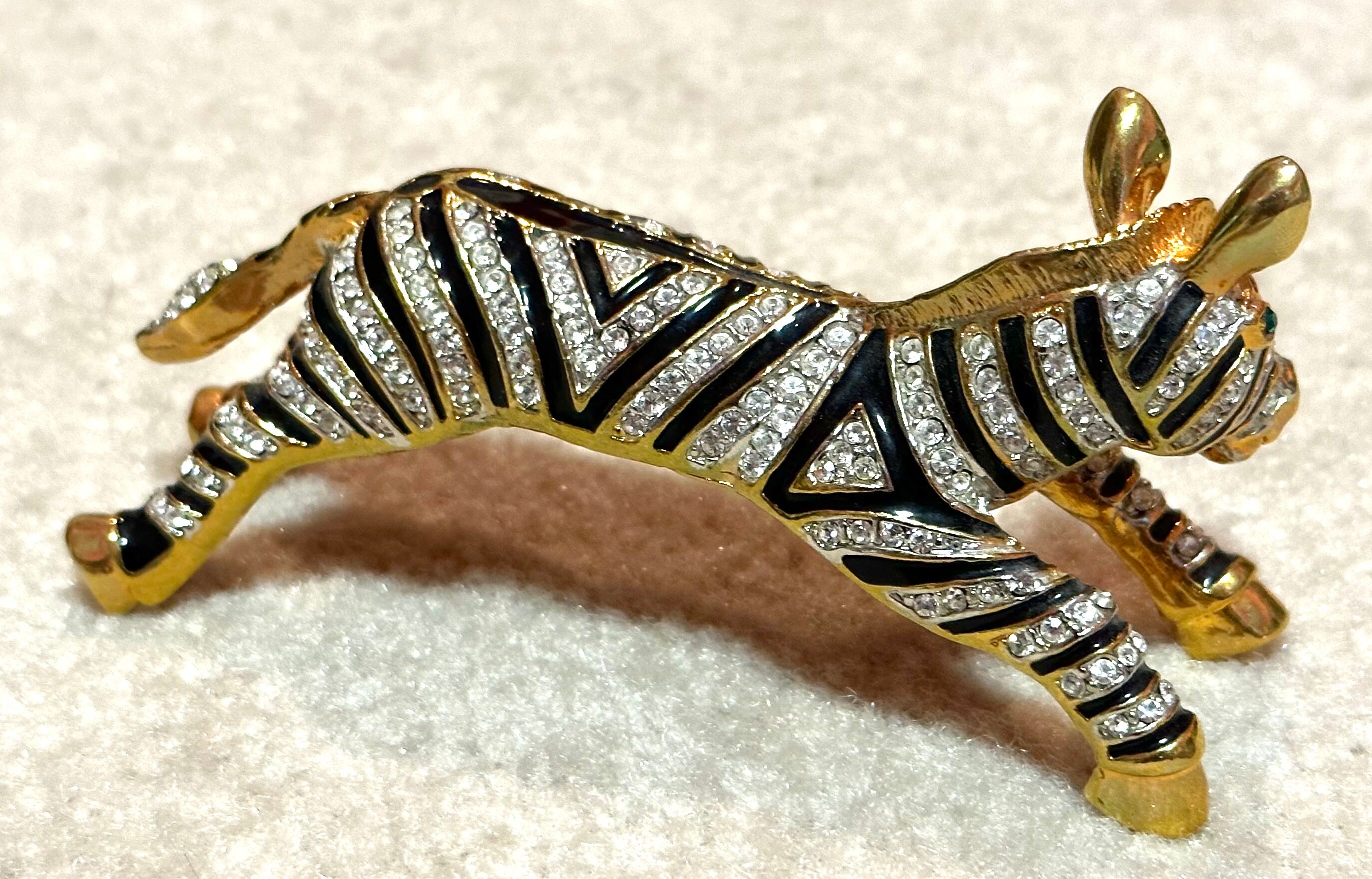 1980s Vintage Zebra Shoulder Brooch Joanna Buchanan - Etsy