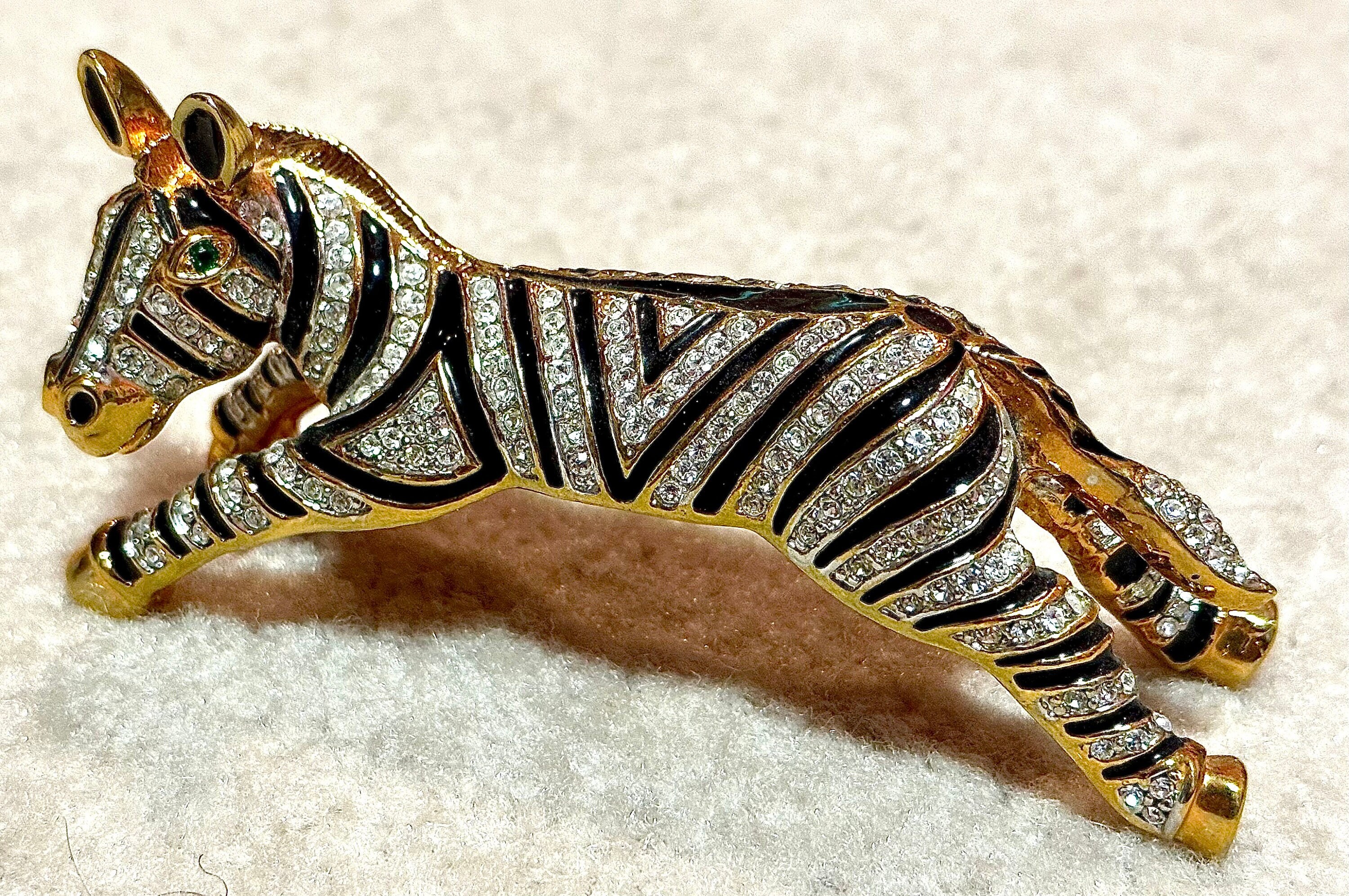 1980s Vintage Zebra Shoulder Brooch Joanna Buchanan - Etsy