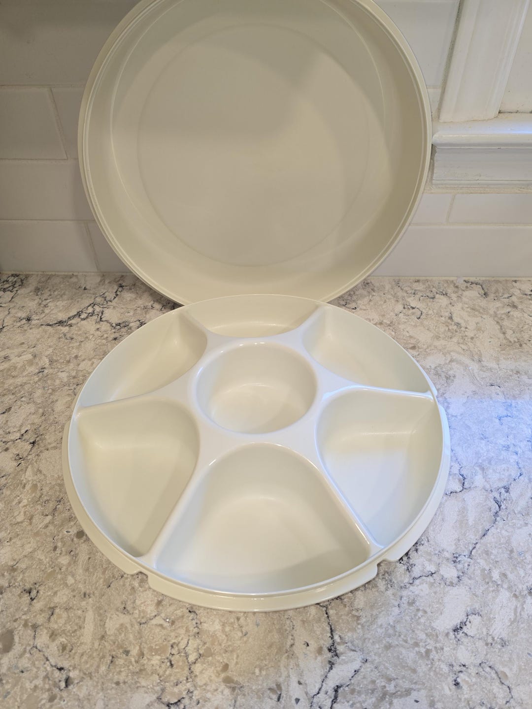 Vintage Tupperware Divided Party Serving Tray 1665-1666, Tupperware ...