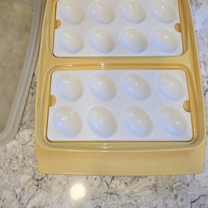 Vintage Harvest Gold Tupperware Deviled Egg Container, Tupperware Egg Serving Platter - Etsy
