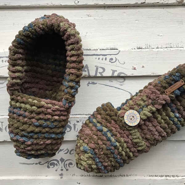 Knitted Slippers - Etsy Canada