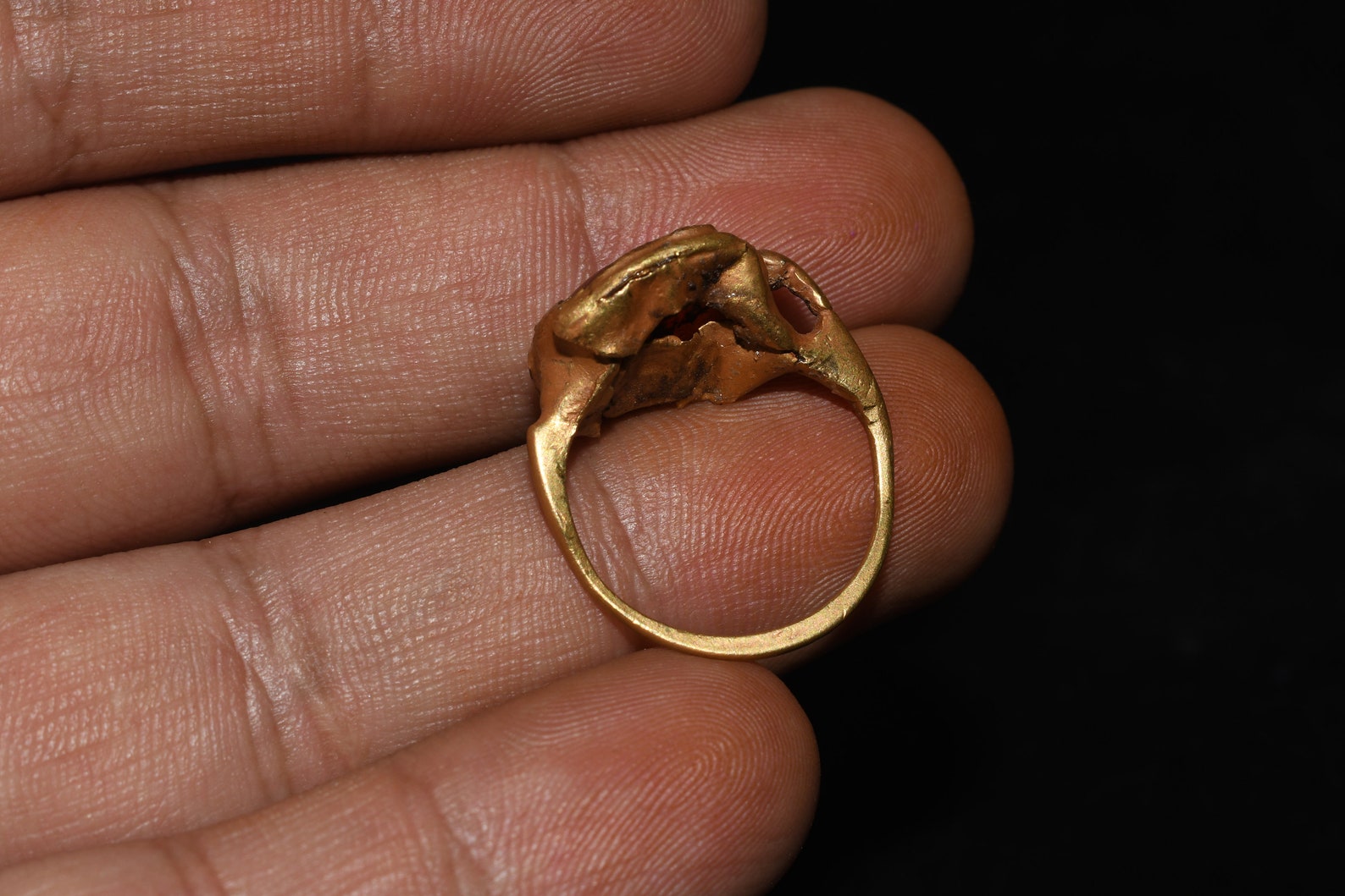 Genuine Ancient Roman Gold Ring With Carnelian Stone Bezel Ca. - Etsy