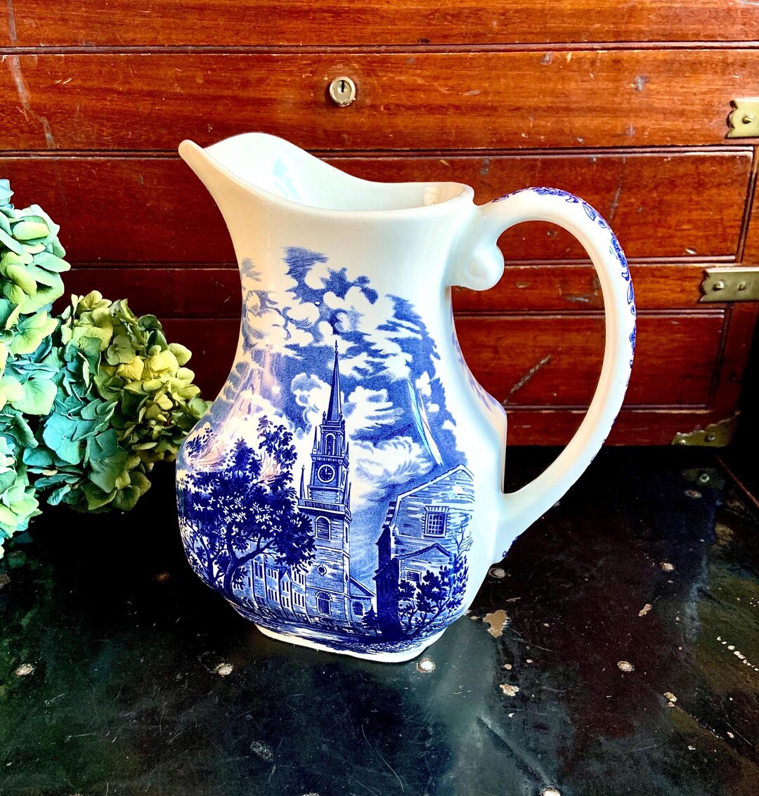 Vintage Liberty Blue Historic Colonial Scenes 8” Pitcher - Etsy