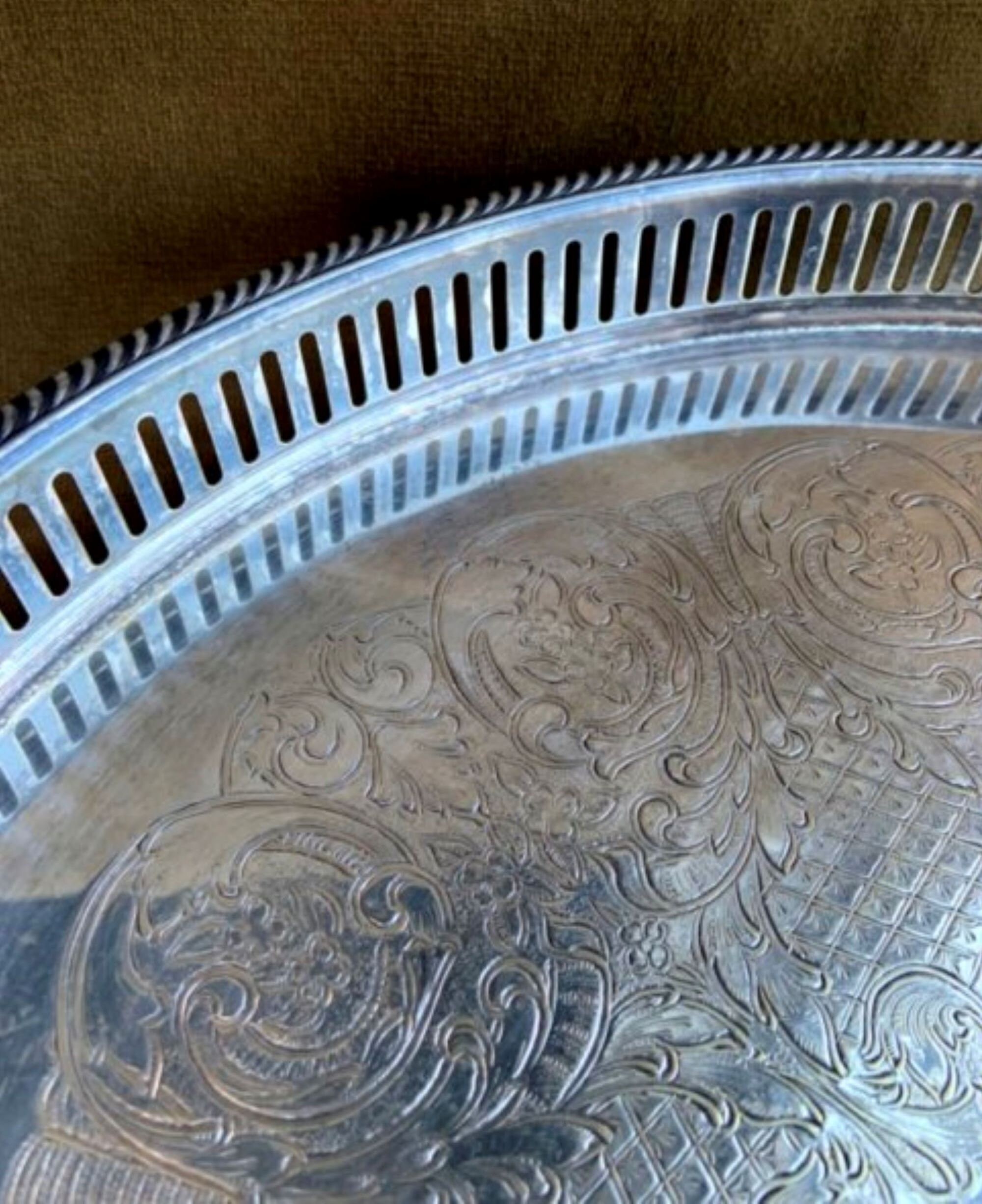 Vintage Meneses Orfebres of Madrid Spain Silverplate Round Serving Tray ...