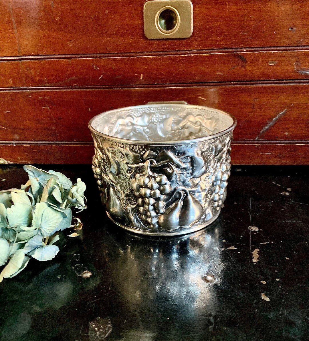 Vintage EL Silver Plate Repousse Wine Bottle Coaster Made in Italy - Etsy