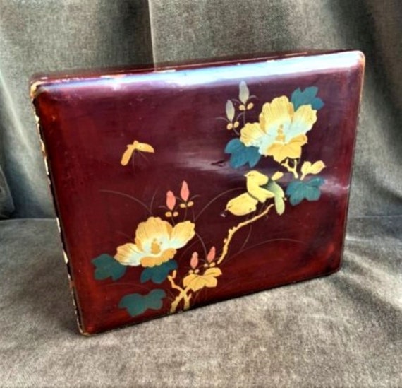 Vintage Japanese Lacquer Wood Box with Hinged Lid and… - Gem