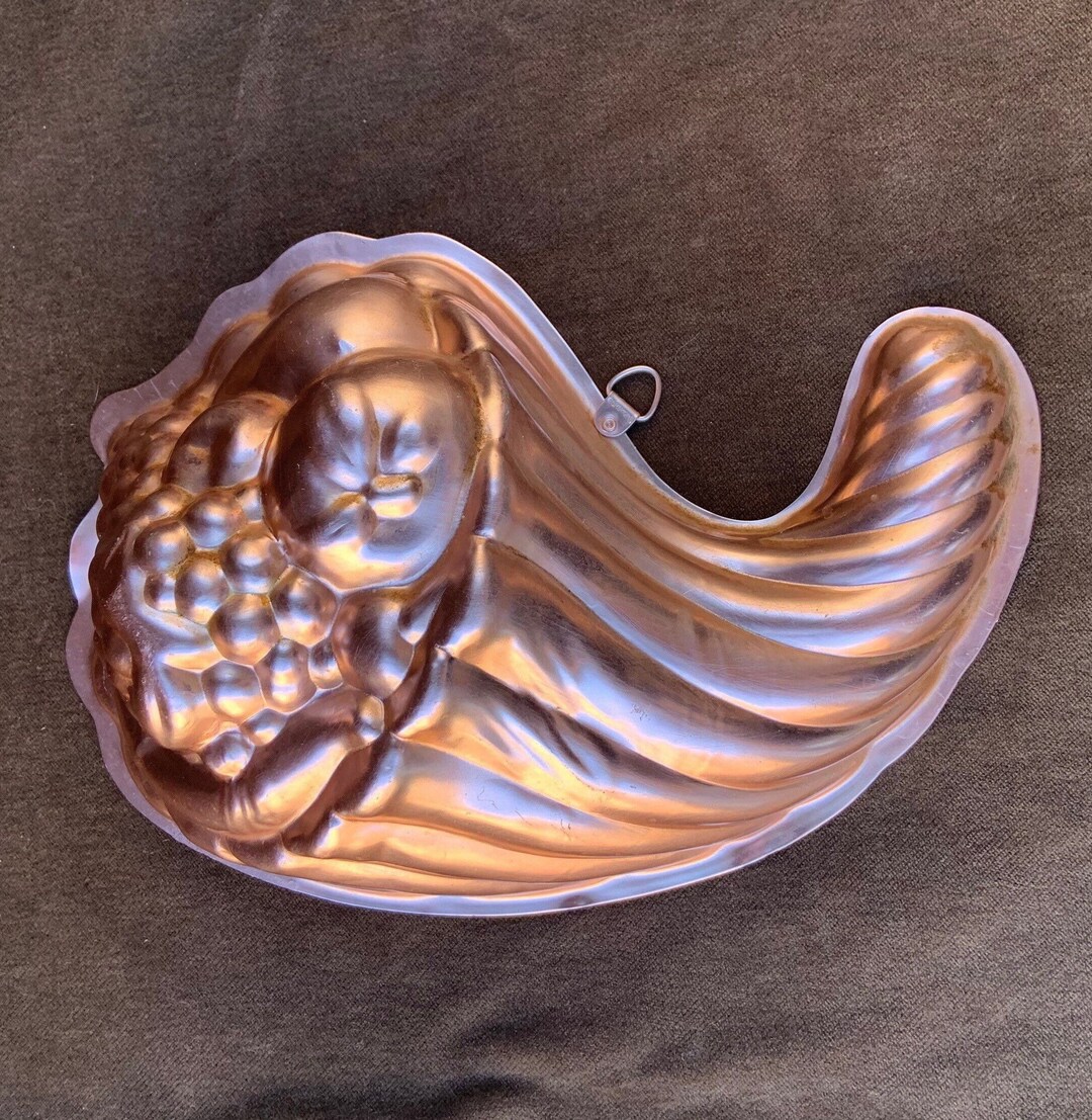 Vintage AHC Cornucopia Copper Tone Mold - Etsy