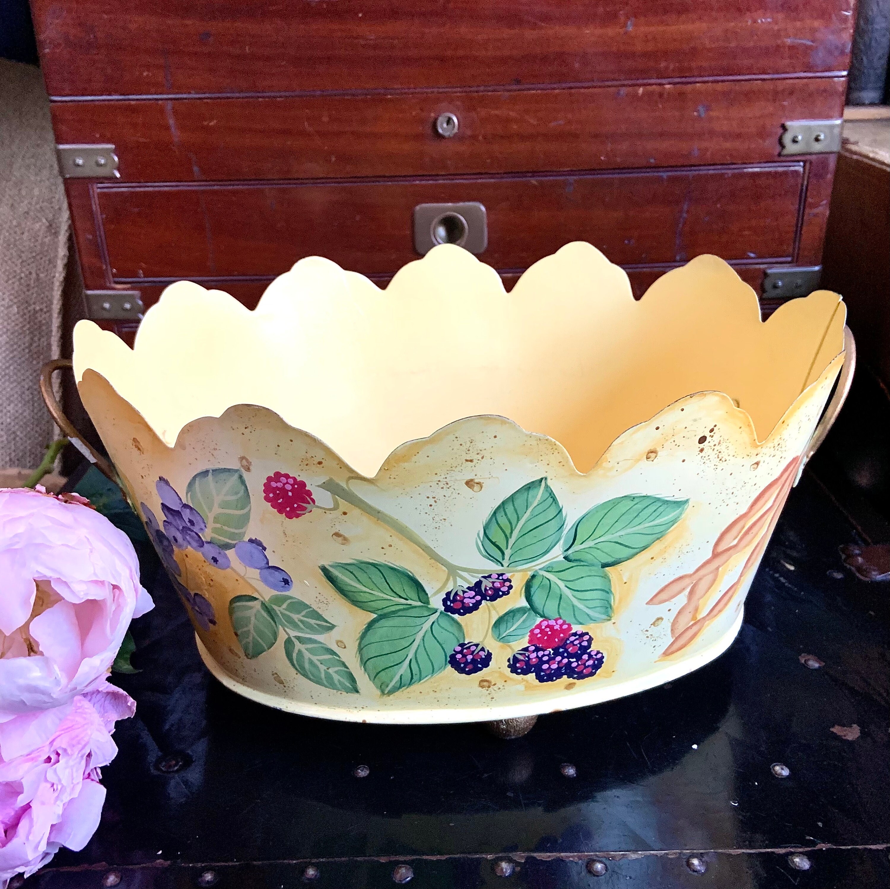 Vintage 12" Footed Oval Cachepot With Handles/metal Jardiniere - Etsy