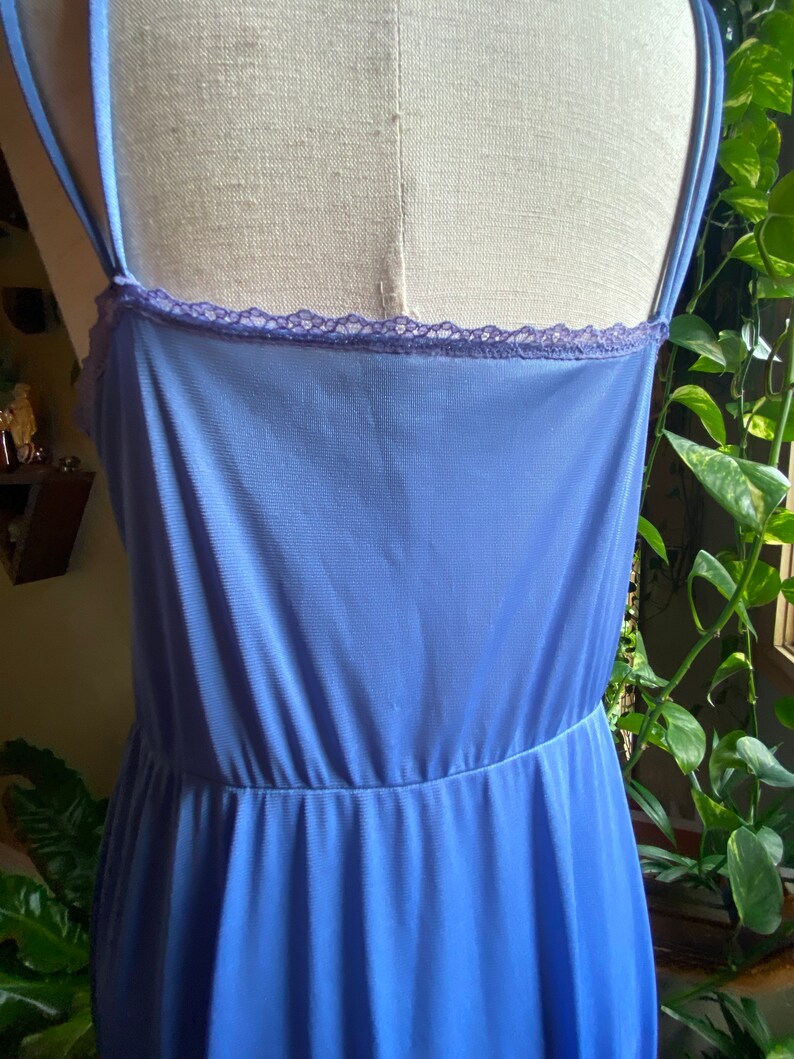 Texsheen Periwinkle Nightgown & Robe Set Vintage 1970s - Etsy
