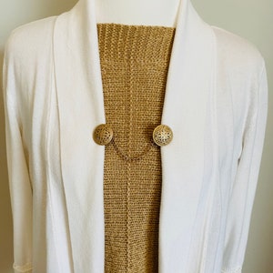 Sweater Clips Flat Gold Chain Sweater Clip Cardigan Clasp Celtic Kimono ...