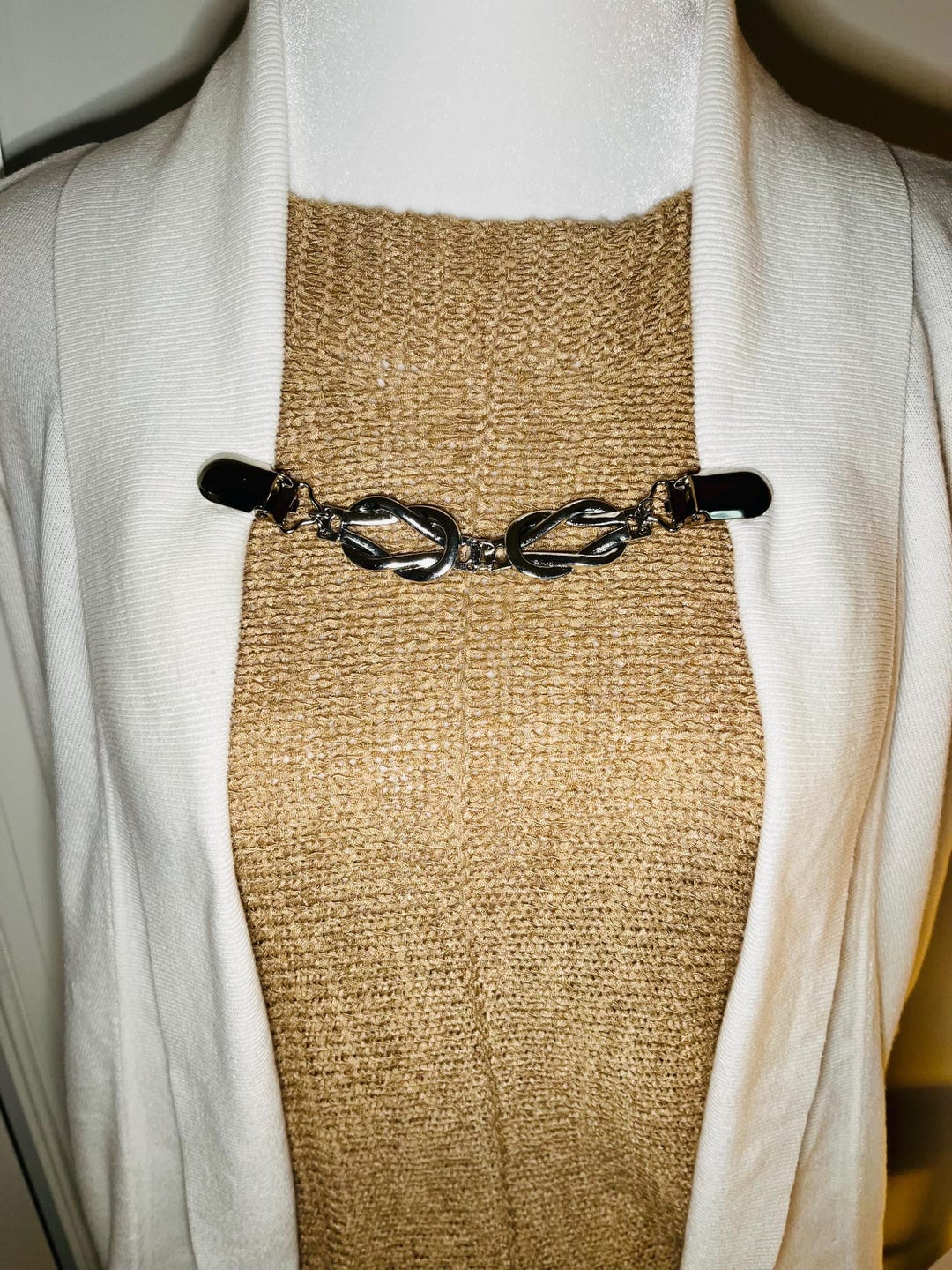 Dress Clips Silver Knot Waist Clip Cardigan Clip Floral Sweater Clip ...