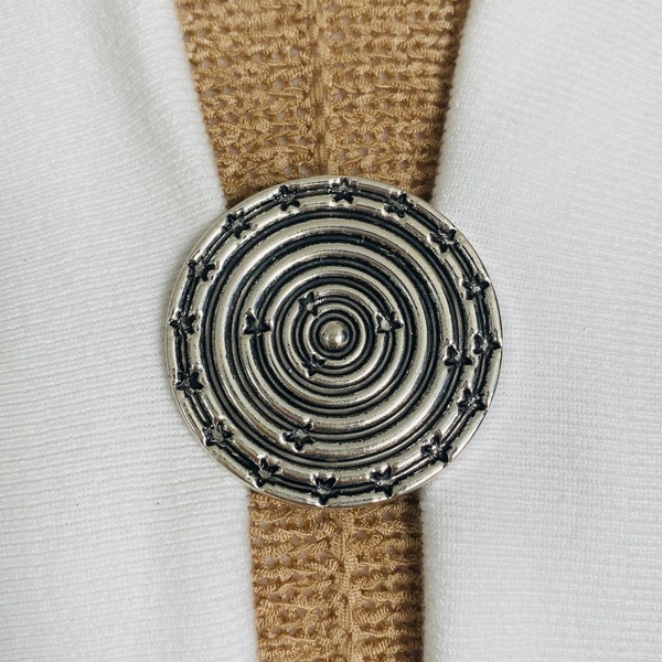 Medallion Jewelry - Etsy