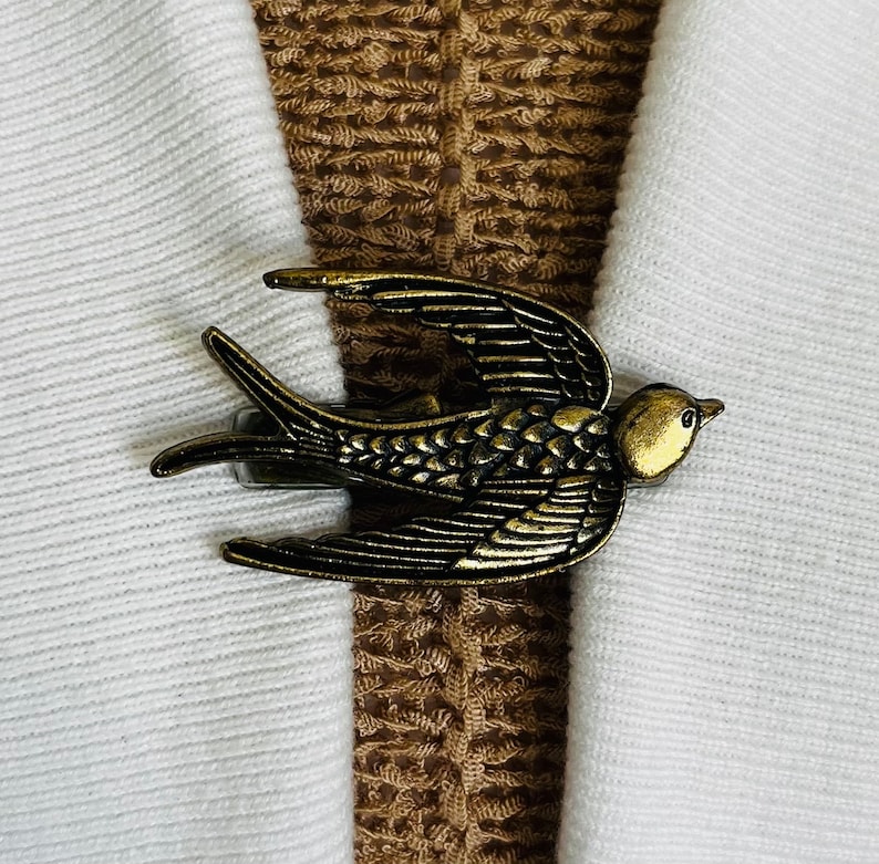 Sweater Clips Bird Sweater Clip Cardigan Clasp for Sweater Guard ...