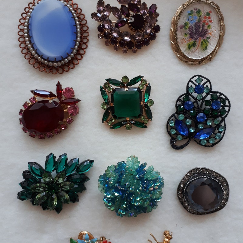 Vintage Brooch - Etsy