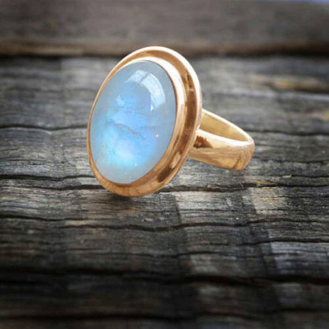 Natural Blue Rainbow Moonstone Ring: 14K Solid Gold Signet - Etsy