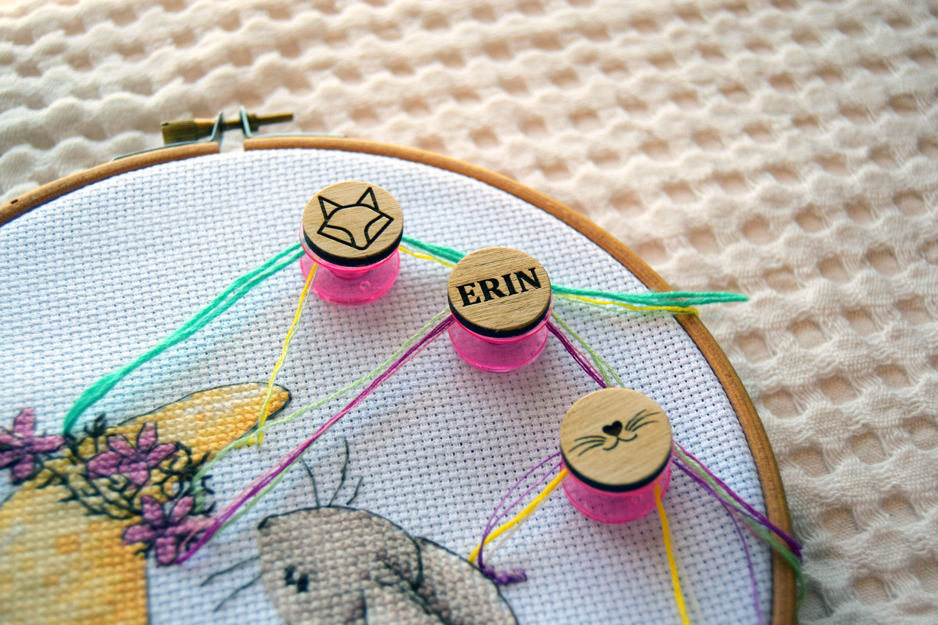 Magnetic Bobbins for Cross Stitch Kit Embroidery Tensioners Floss ...