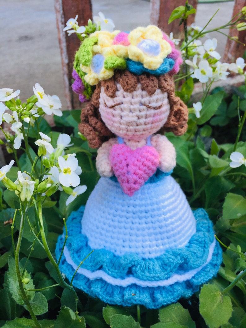 Crochet Bouquet Princess Reversible Doll Creative Proposal - Etsy