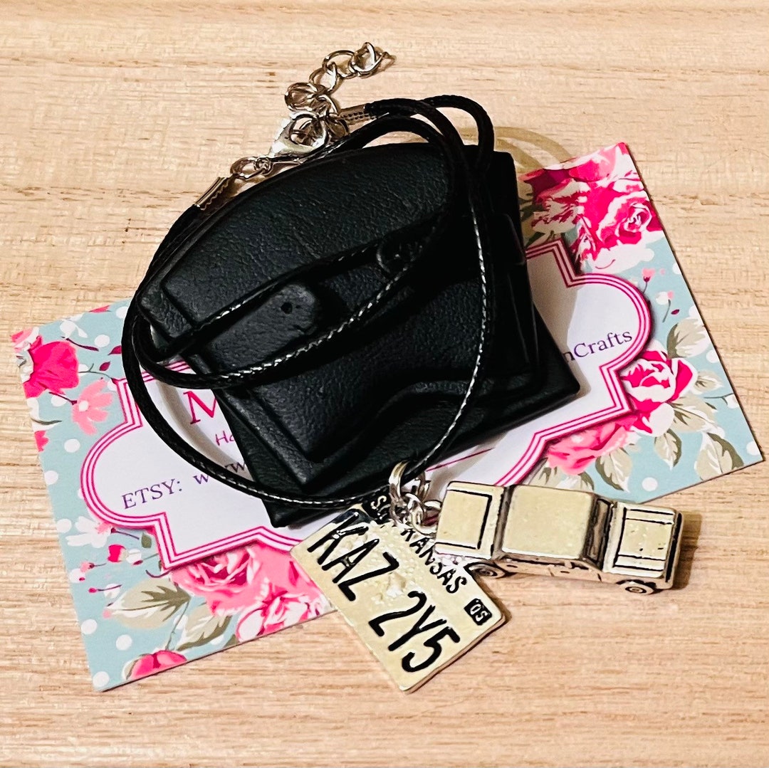 Impala/baby/kaz 2Y5 Necklace; Supernatural Inspired ~ Dean ~ Winchester ...