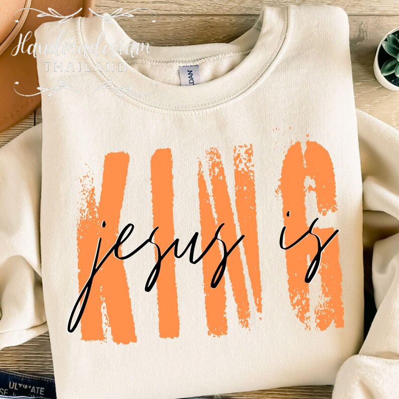 Jesus is King SVG: Christian Faith Design (digital Download) - Etsy