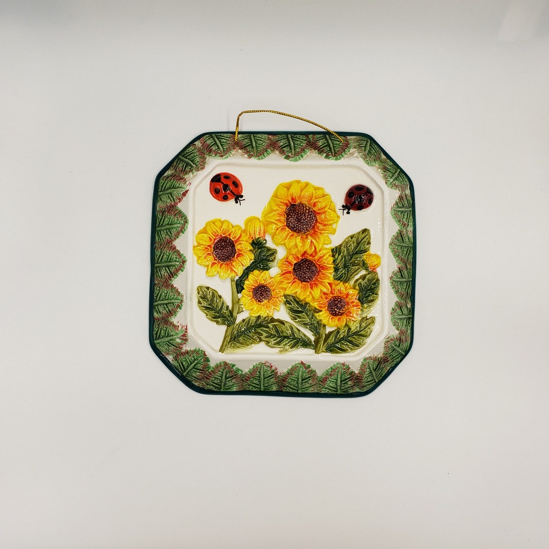 Octagonal Sunflower and Ladybug Molds, Set of 2 - Etsy