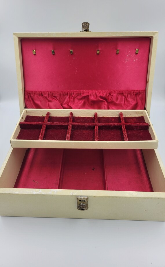 Vintage Mele Two Tiered Mid Century Beige Jewelry Box… - Gem