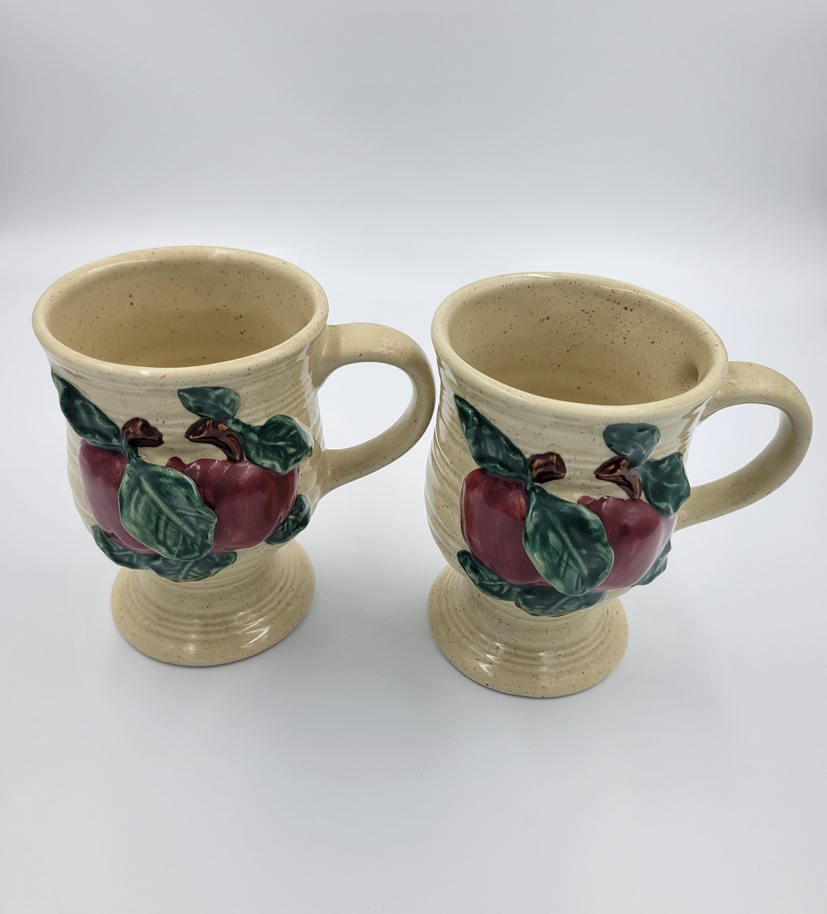 3D Glazed Apple Motif Teapot and Two Pedestal Mugs, Ribbed Body ...