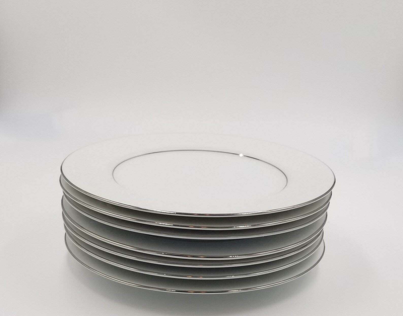 Demure by Daniele Fine China of Japan Bread and Butter Plates, Set of 7 ...