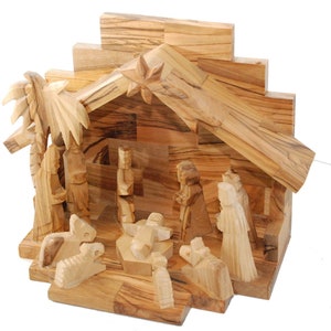 Carved Olive Wood Nativity Set Faceless Figures Christmas Gift Nativity ...
