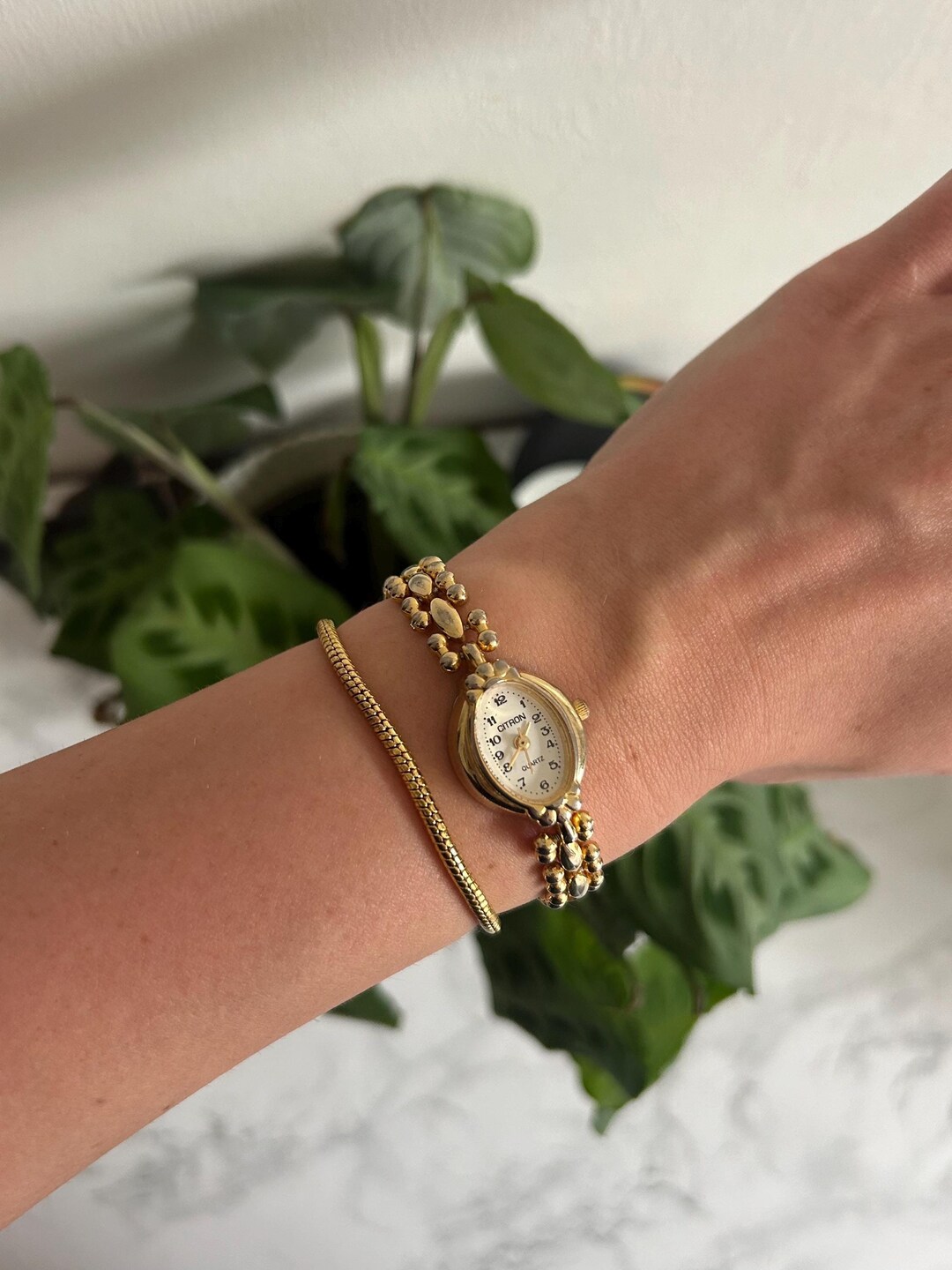 Vintage Women’s Citron Gold Quartz Watch - Etsy