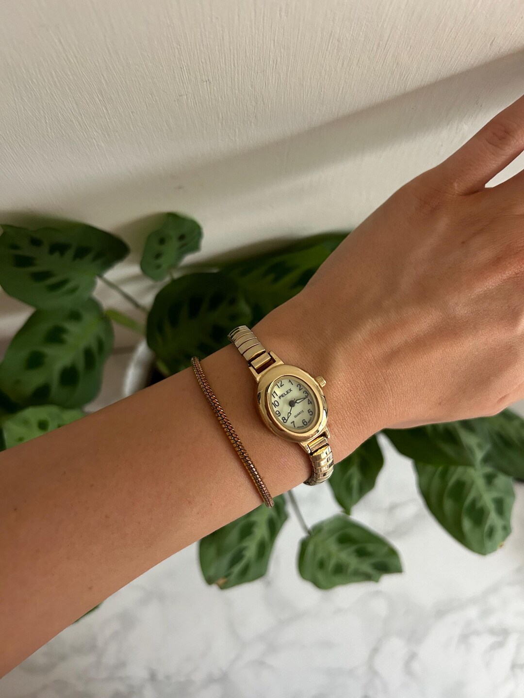 Vintage Women’s Gold Pelex Quartz Watch - Etsy