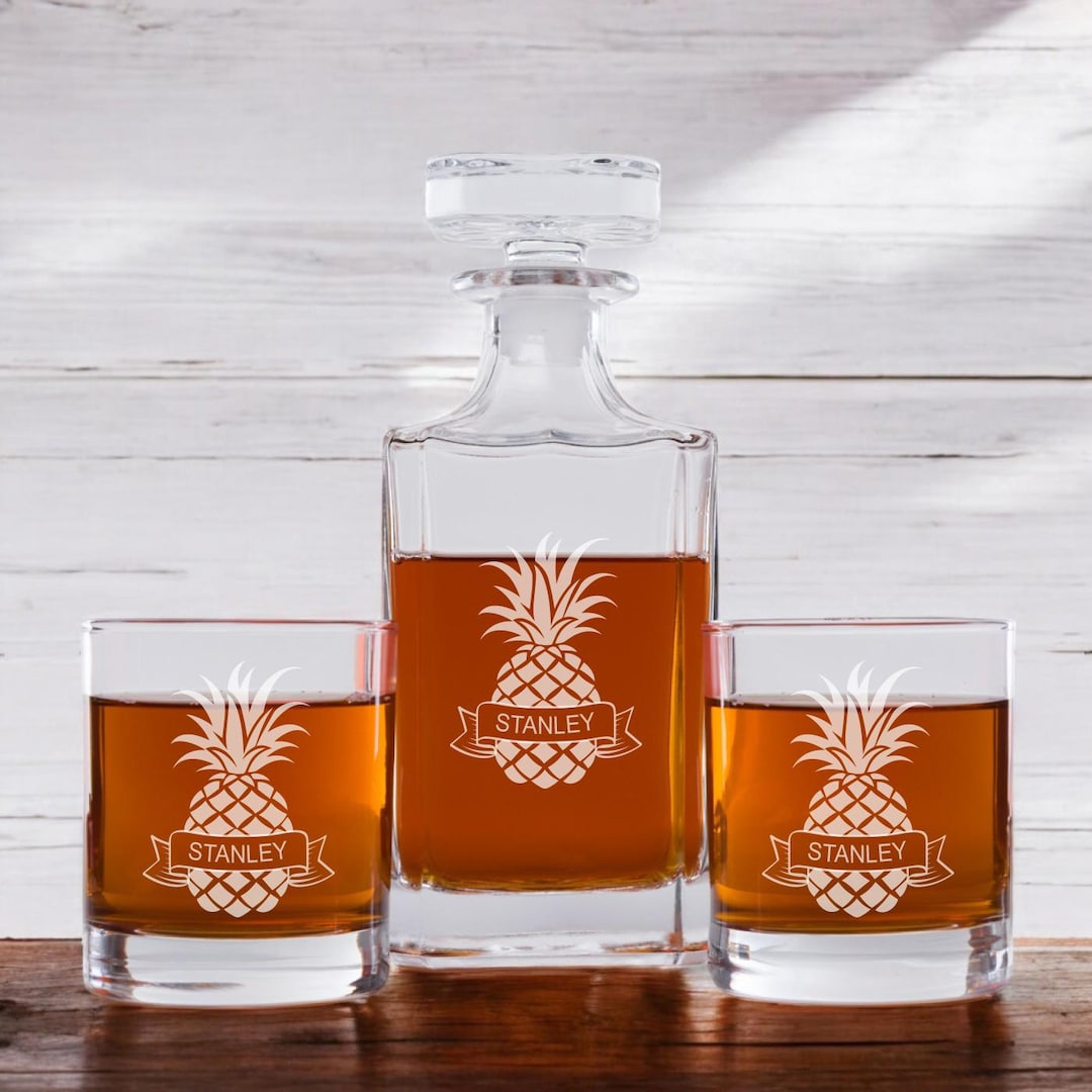 Pineapple Whiskey Decanter, Whiskey Rocks Glasses, Personalized Etched ...